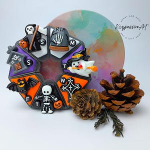 7 Day Pill Organizer 'funny Spooky Creepy' Pill Box (new Version ...