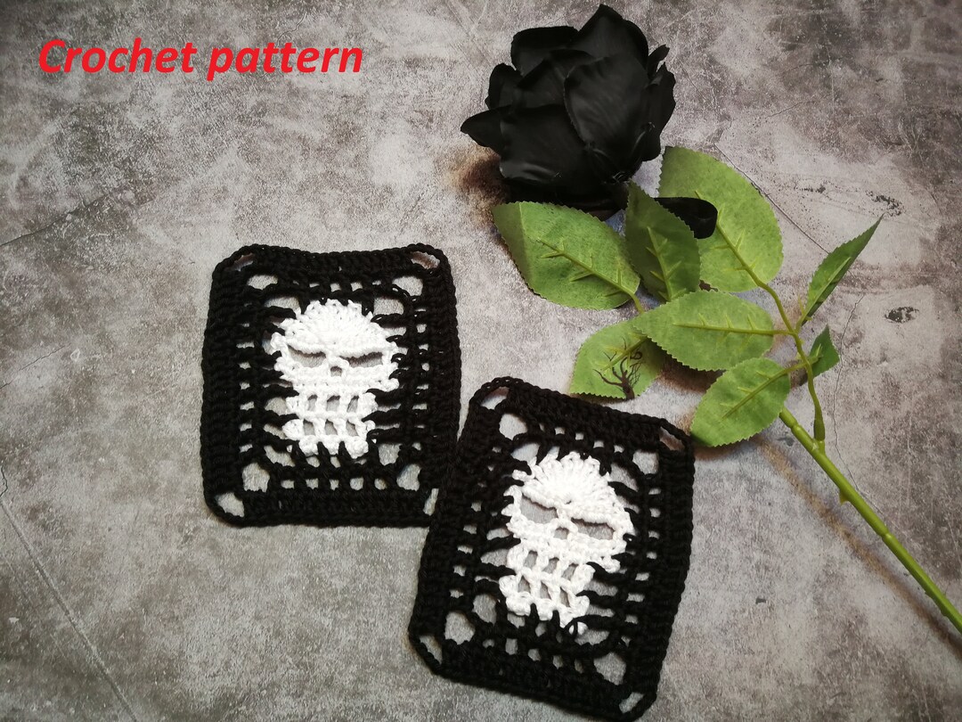 Skull Granny Square Crochet Pattern, Goth Halloween Motif (PDF Pattern ...