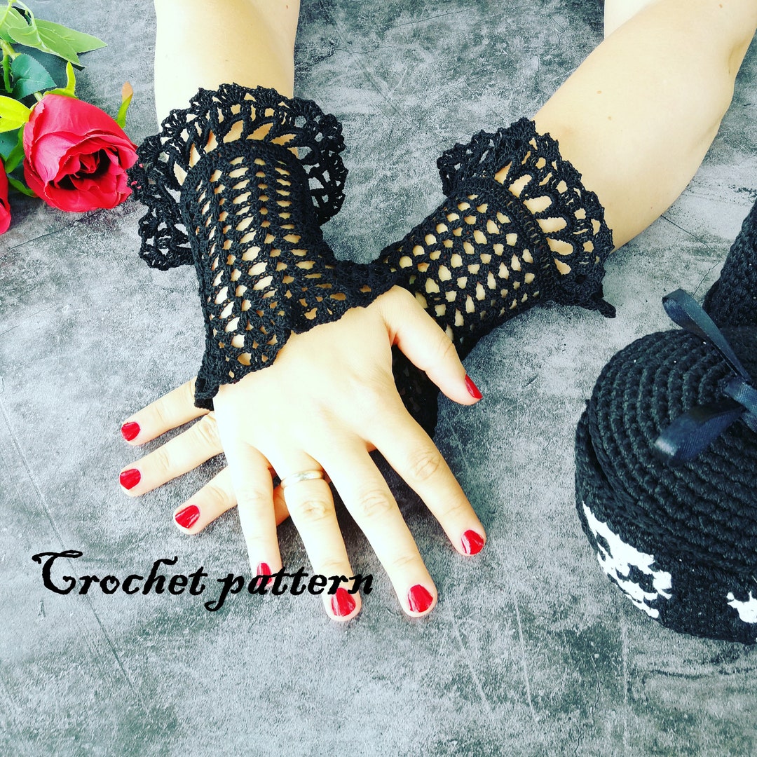 Crochet Goth Victorian Wrist Warmer Pattern (PDF Pattern) - Etsy