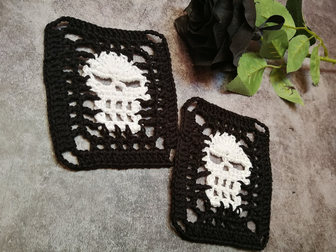 Skull Granny Square Crochet Pattern, Goth Halloween Motif (PDF Pattern ...