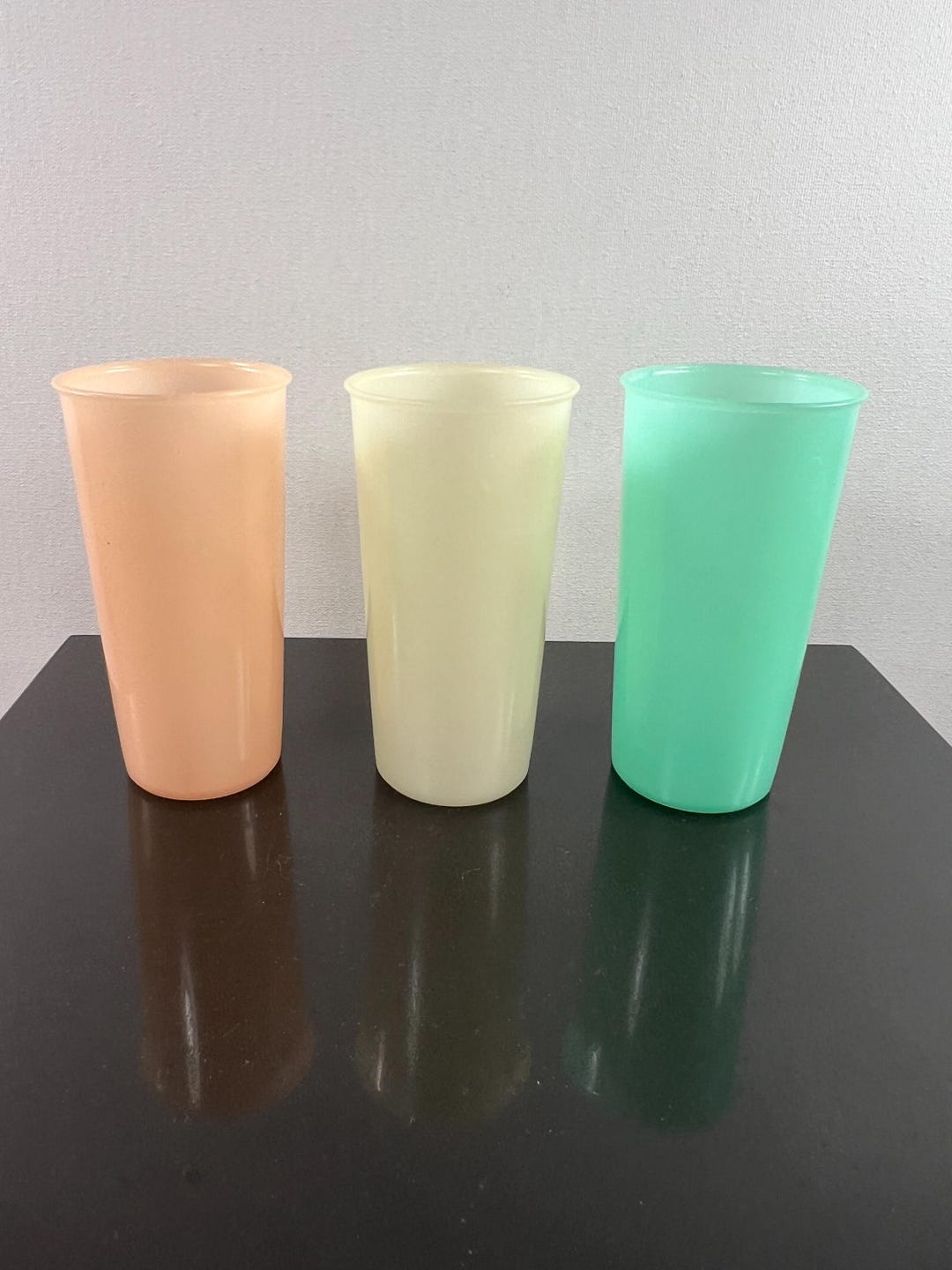 Vintage Pastel Tupperware Cups - Etsy