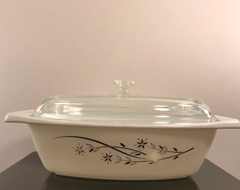 Vintage Pyrex Wheat Pattern Casserole With Lid | Etsy