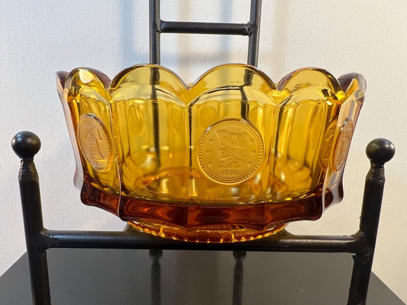 Vintage Amber Glass Coin Bowl - Etsy