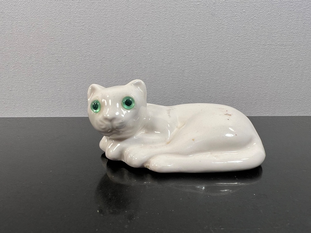 Vintage Small Ceramic Cat With Green Eyes - Etsy