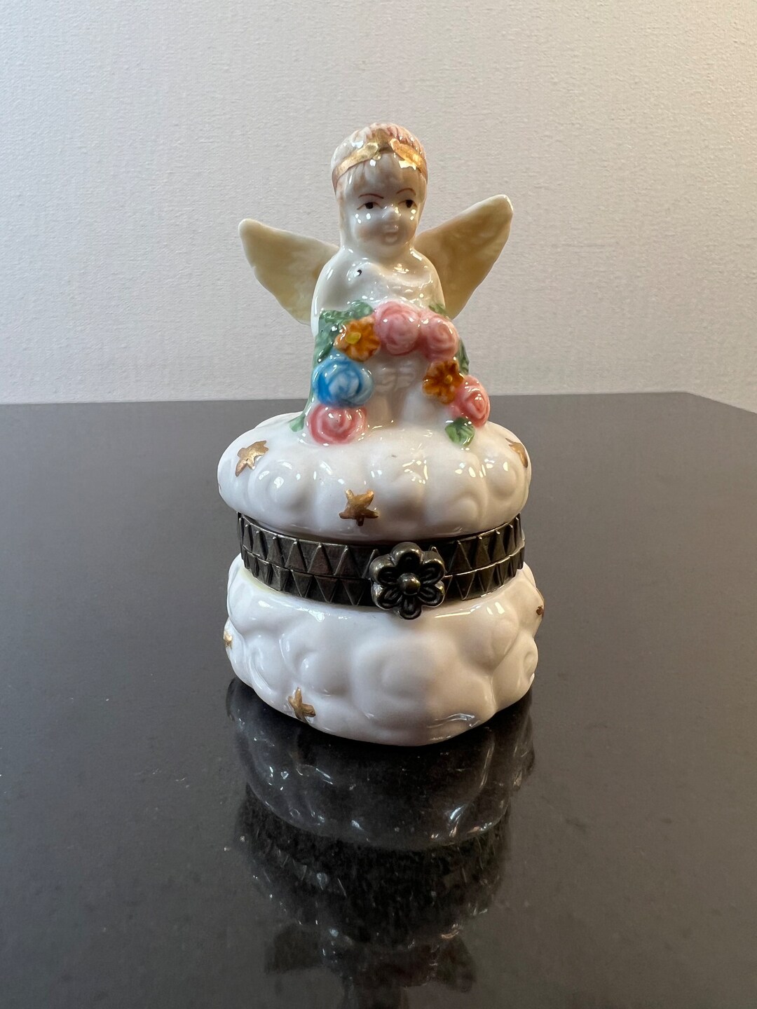 Vintage Angle Trinket Box - Etsy