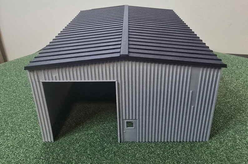 HO Scale Commercial Building: Model Railroad Warehouse With Open Doors ...