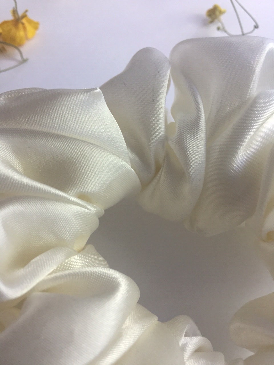Keo Scrunchie White Silky Satin Scrunchie XXL and Mini Silk Scrunchie ...