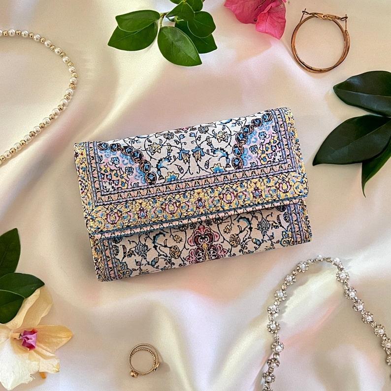 Small Wallet for Women Boho Wallet Made With Carpet Patterns - Etsy