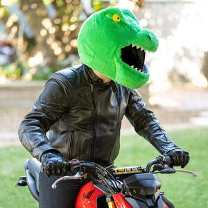 Alligator Motorcycle Helmet Cover, Funny Helmet Cover, Gift for ...