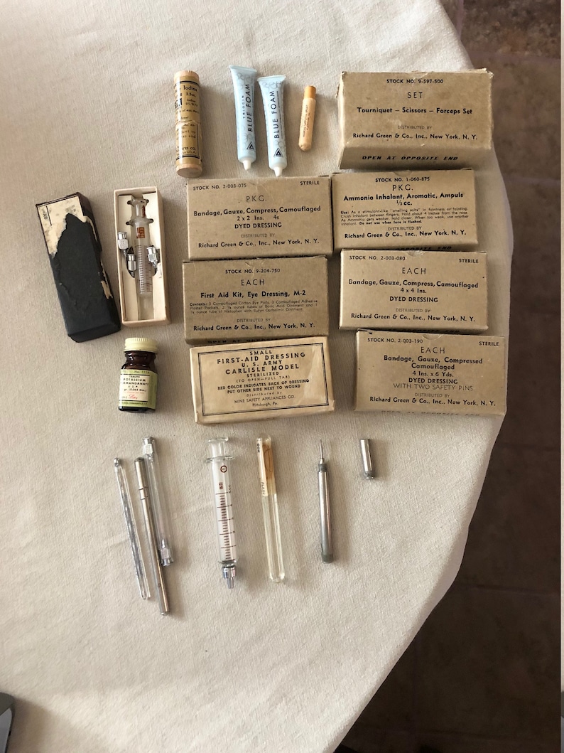 WW2 US Medkit - Etsy