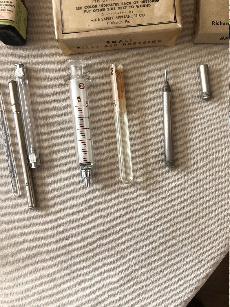 WW2 US Medkit - Etsy