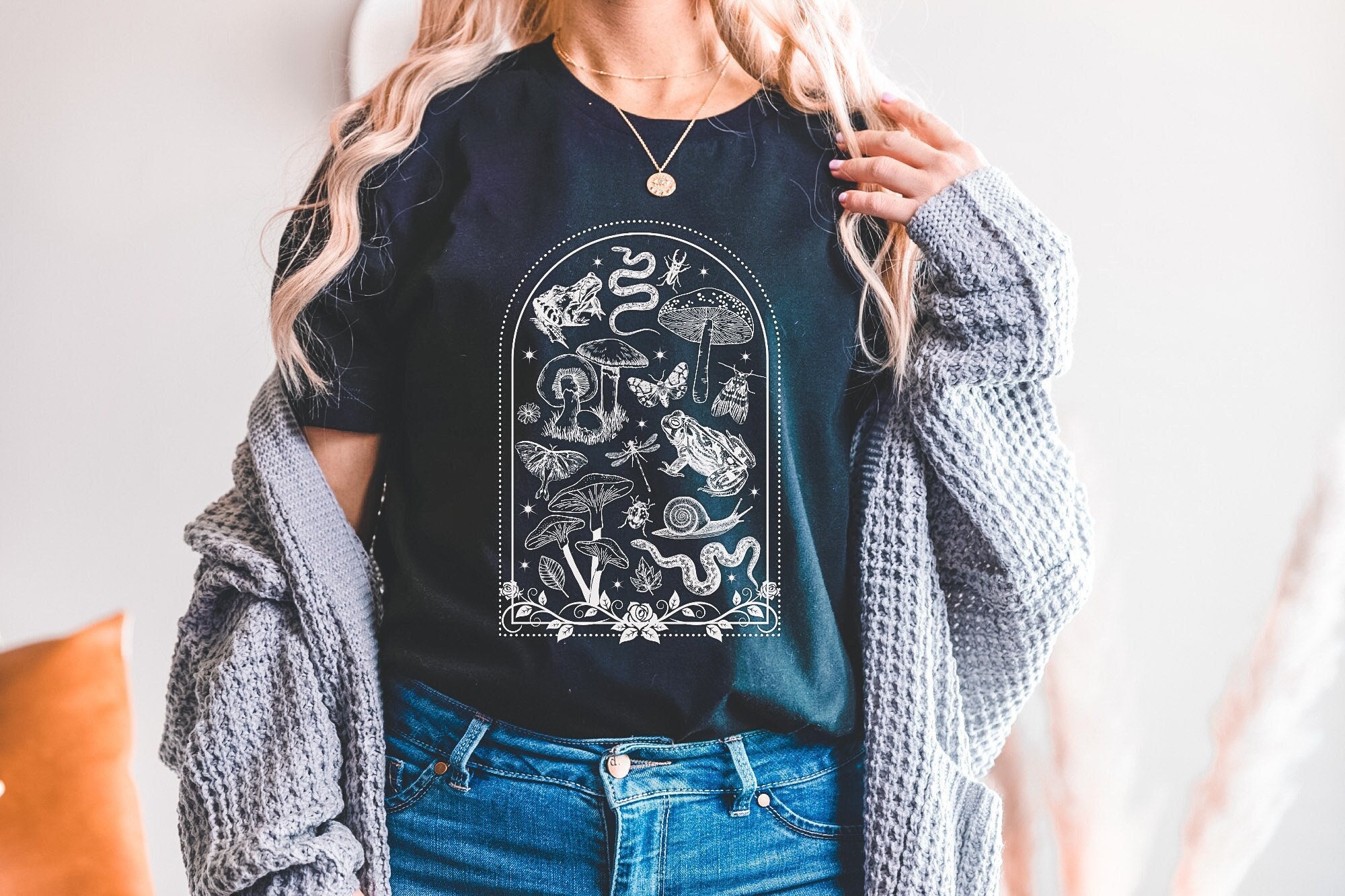 Frog Cottagecore Shirt Goblincore Clothing Bug Insect Tee | Etsy