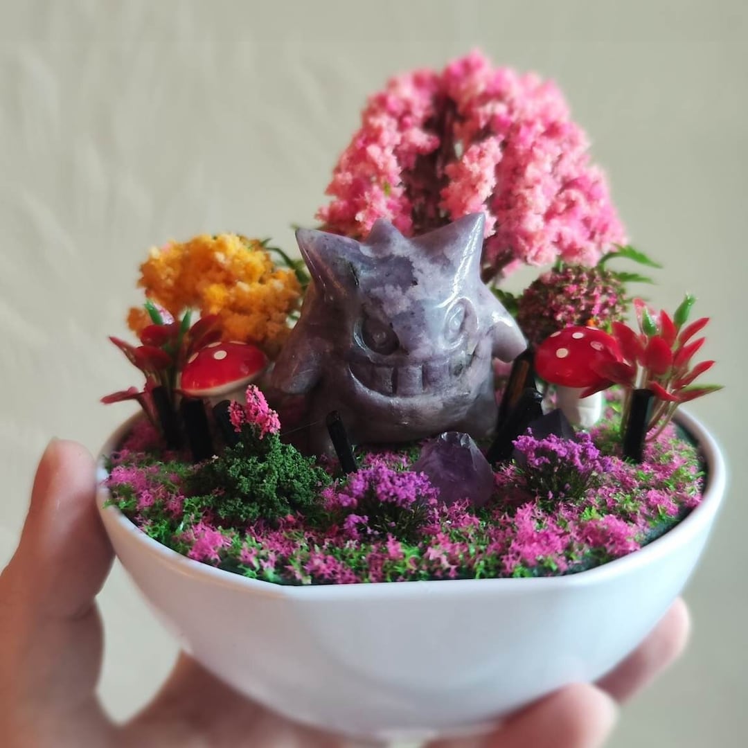 Custom Made Pokémon Terrariums ~ Crystal Carving Terrarium ...