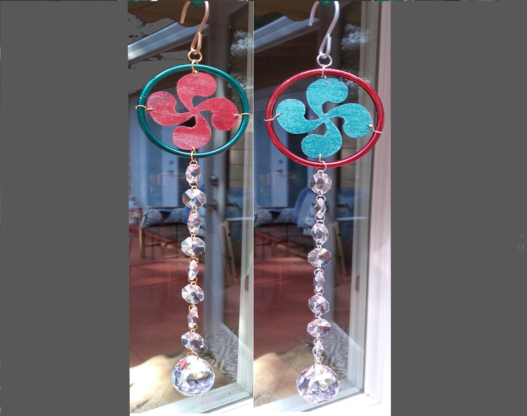 Basque Cross Suncatchers/lauburu/metallic - Etsy