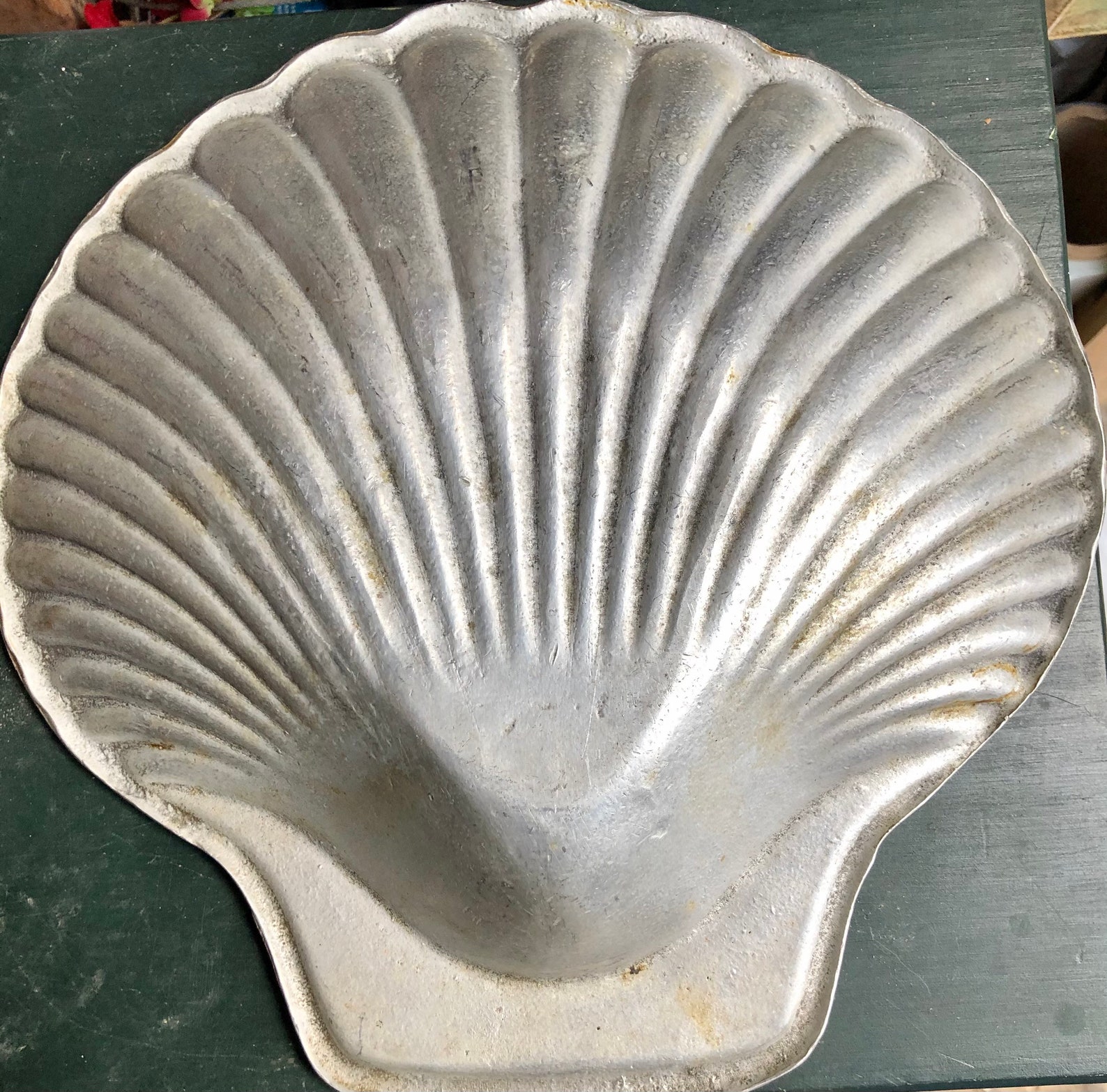 1049. Pewter Sea Shell Serving Dish. - Etsy