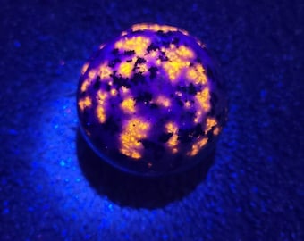 Glows Under UV Yooperstone 365nm Fluorescent Sodalite Sphere Free ...