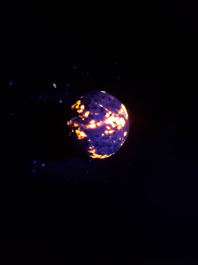 Glows Under UV Yooperstone 365nm Fluorescent Sodalite Sphere Free ...