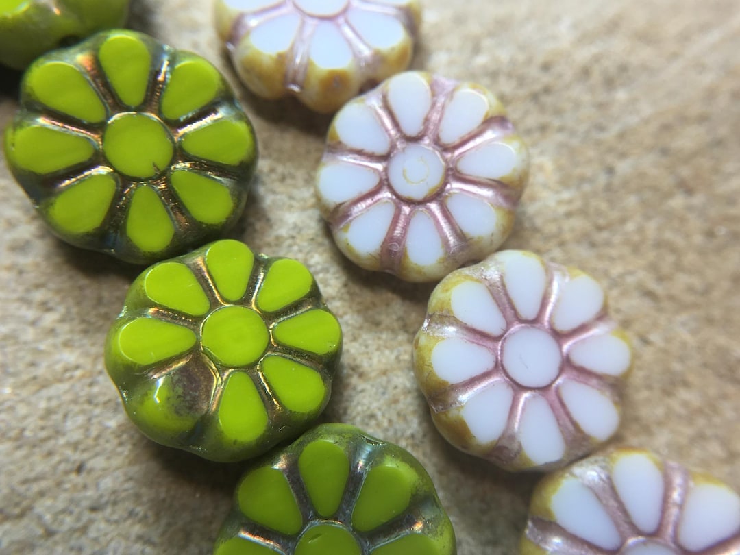 12mm Cosmo Flowers, Floral Beads, Czech Glass Beads - Etsy