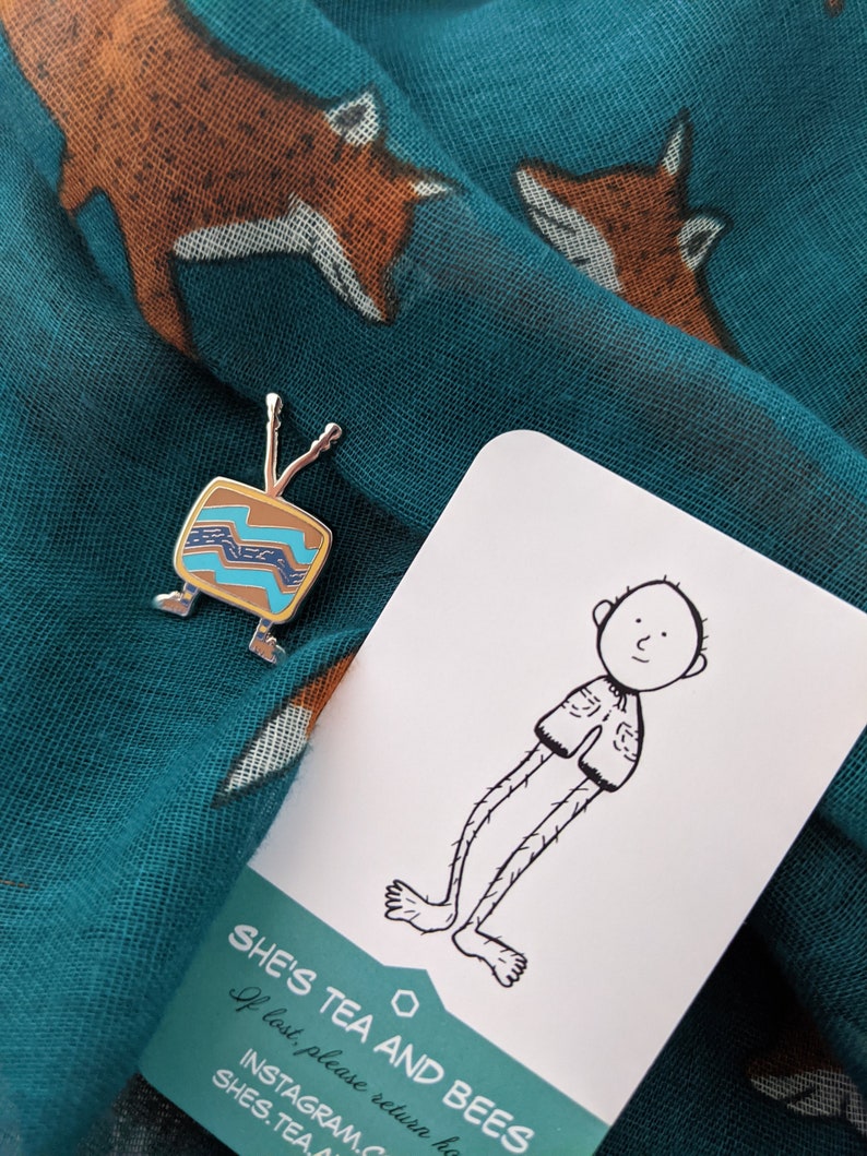 Retro TV Enamel Pin / Lapel Pin / Art Badge - Etsy
