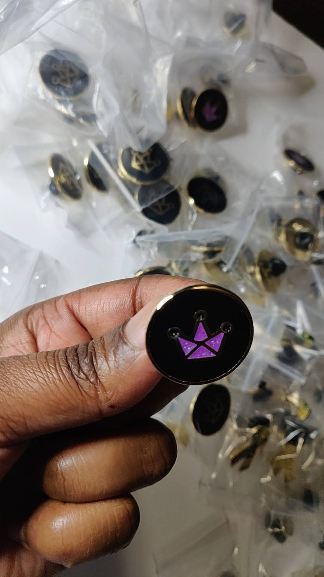 Crown Enamel Pin Purple and Black Pins Womens History Month - Etsy
