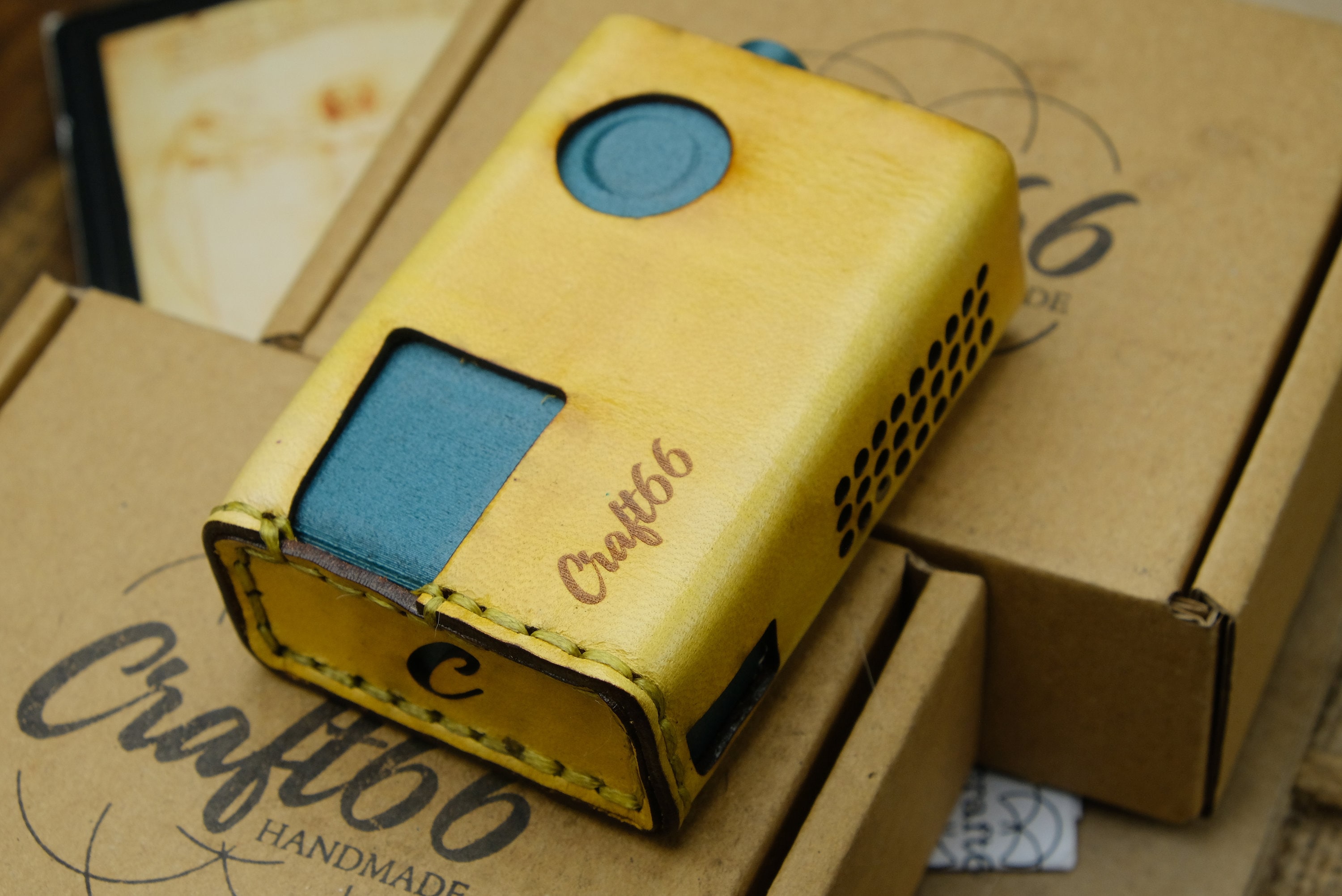 San AIO DNA 80C Kit by Vaperz Cloud X Gerobak Leather Case | Leather ...