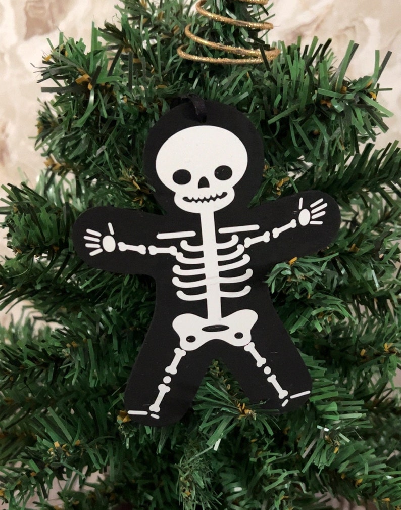 Gingerdead Men Wood Ornaments Gingerbread Men Gothmas Creepmas Goth ...