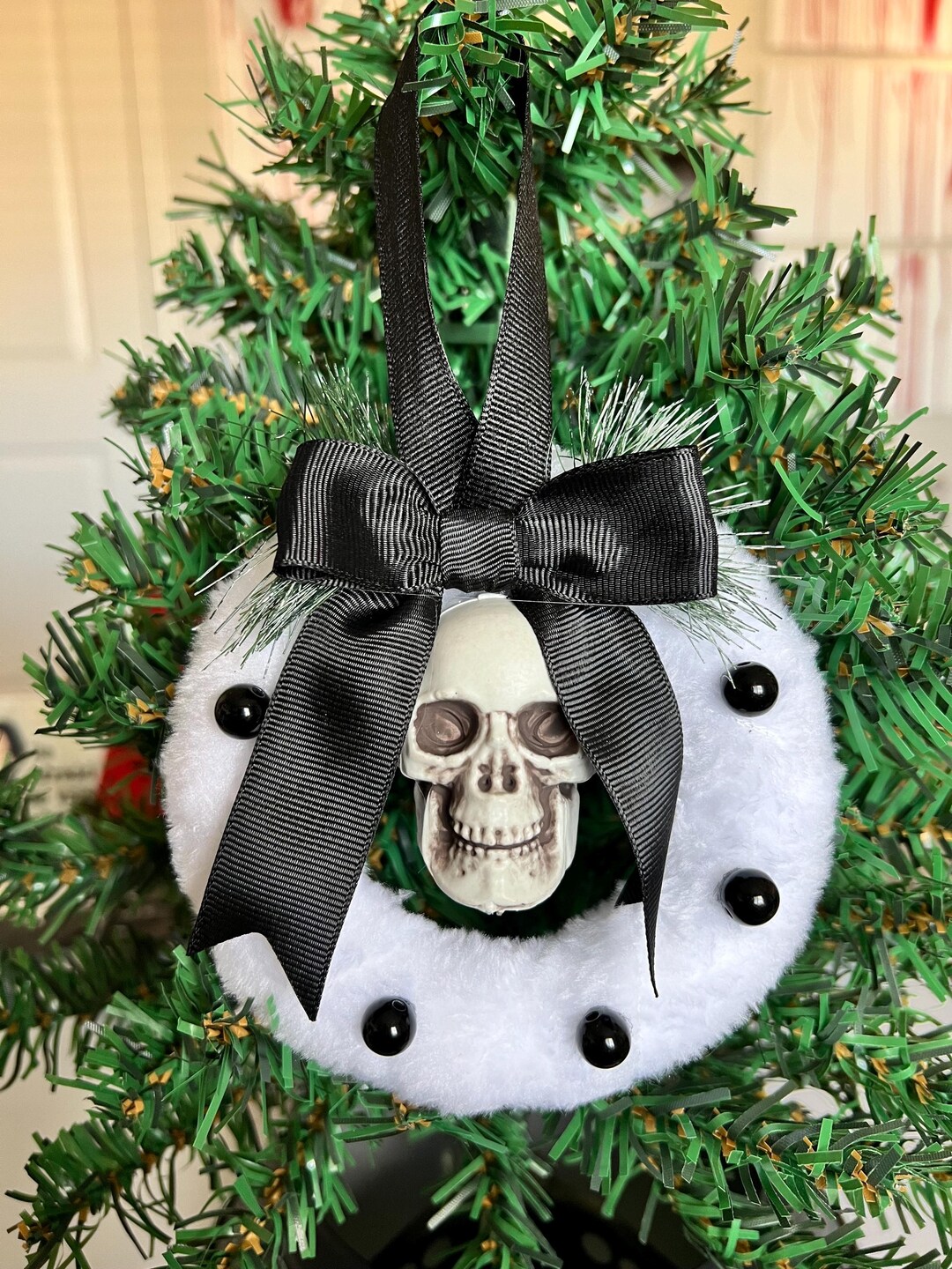 White Christmas Gothic Wreath Ornament Gothmas Decoration Creepmas ...