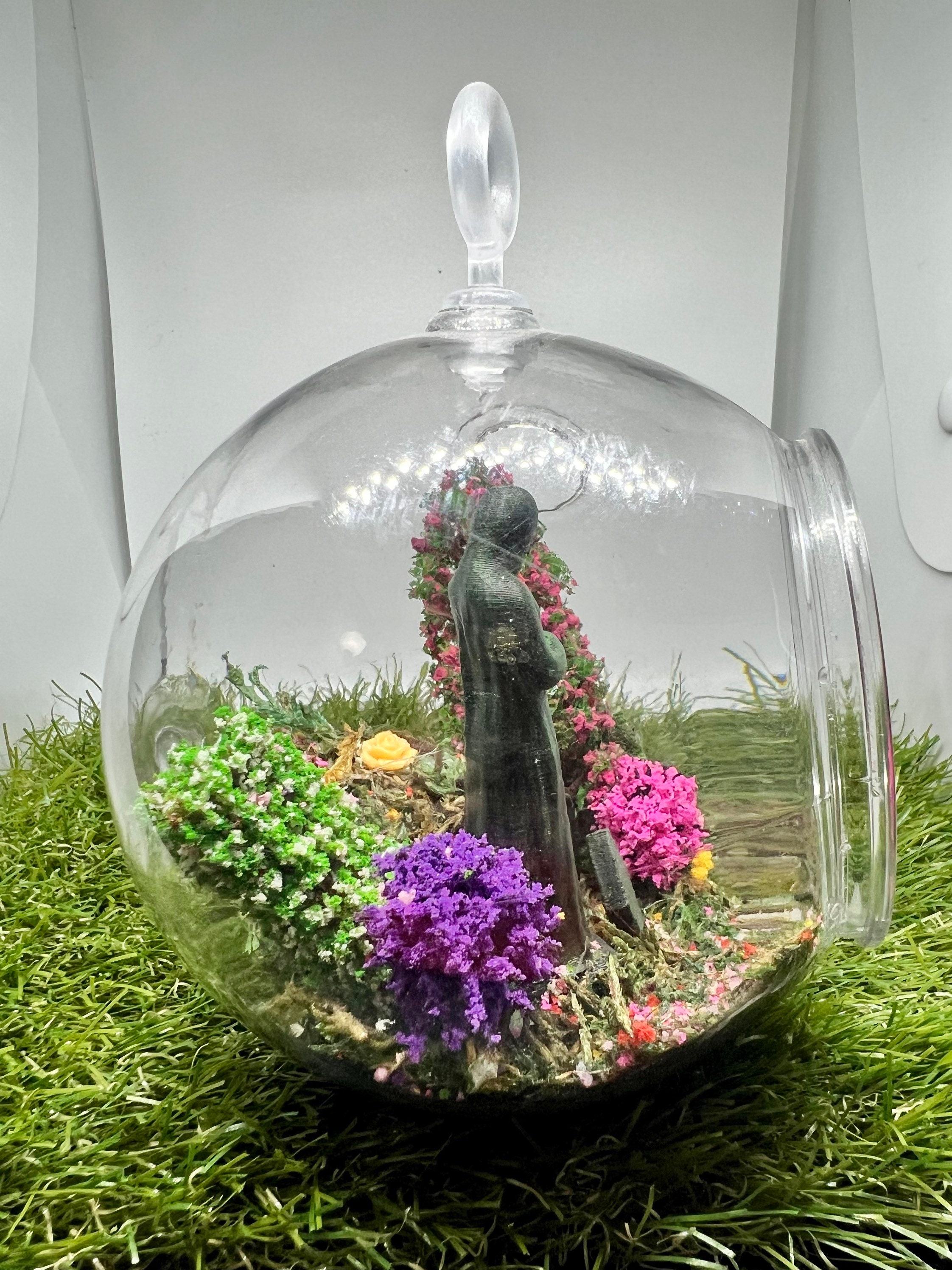 Oddities and Curiosities Gift Love Halloween Graveyard Ghost Cemetery ...