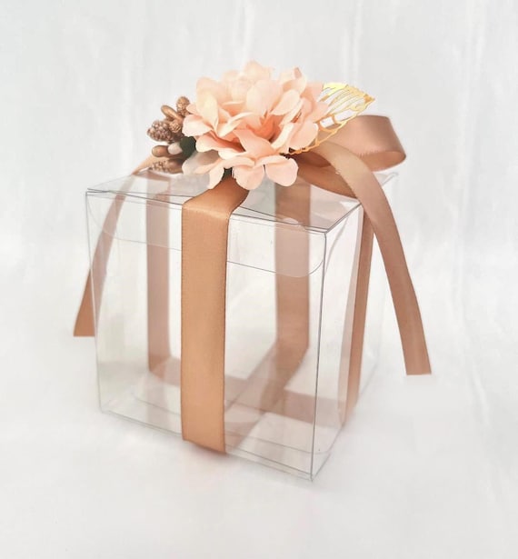 Clear favour box store