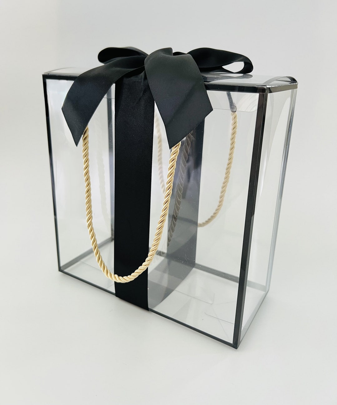 Clear Elegant Gift Box With Black Trim, Cord Handles, 7.87 X 7.87 X 3.5 ...