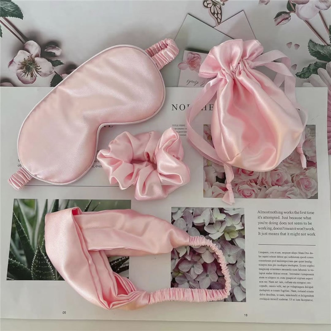 4pc Pink Soft Silk Satin Sleep Eye Mask In Clear Top Lid T Box Set