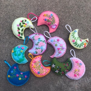 Handmade Ornament, Felt Embroidered MOON - Etsy