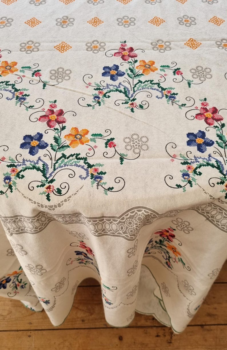 Vintage Heavy Printed Tablecloth - Etsy