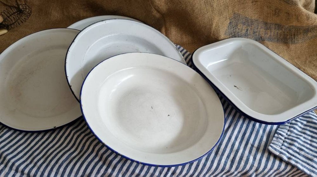 Set of 6 White Enamelware Plates and Baking Dishes Farmhouse Kitchen ...
