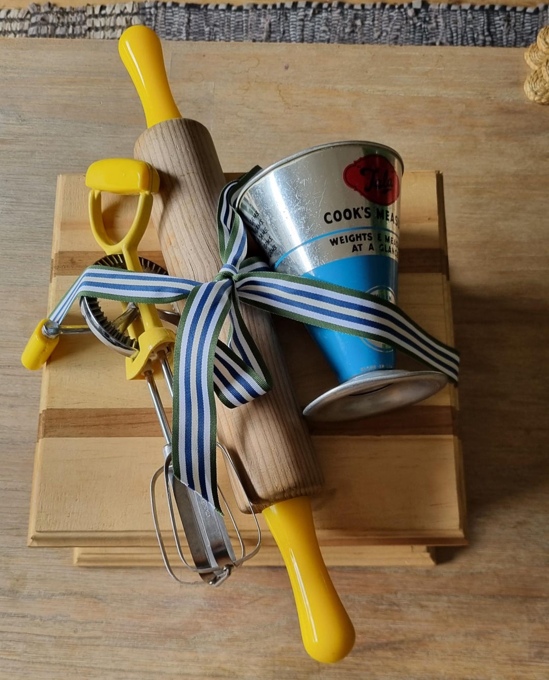 Vintage Baking Set in Wooden Box - Etsy