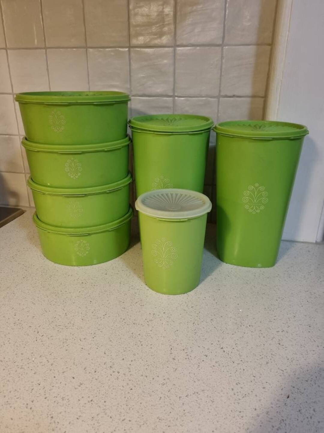 Vintage Set of 7 Apple Green Tupperware Containers With - Etsy