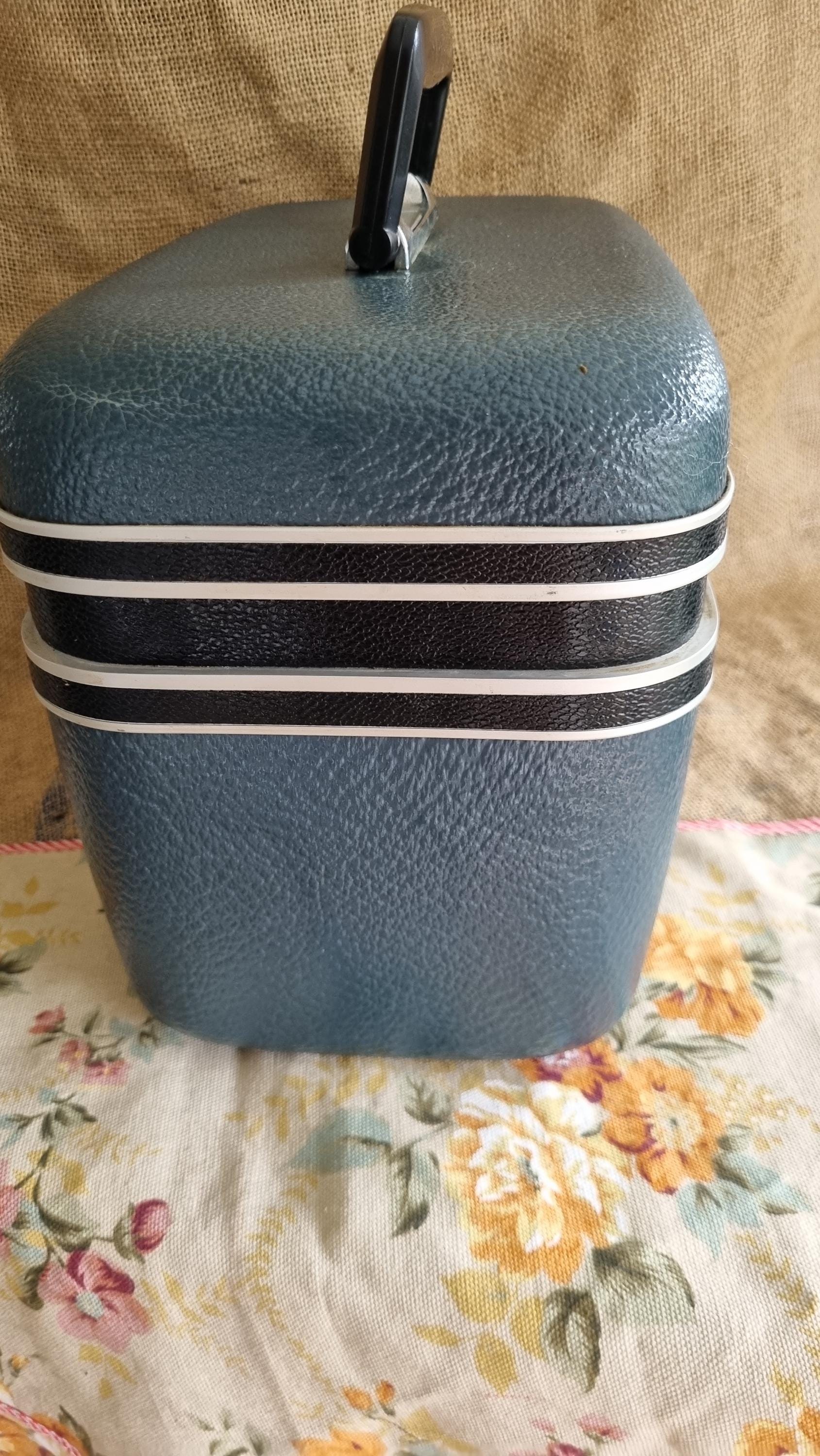 Vintage Teal Blue Hard Train Case - Etsy