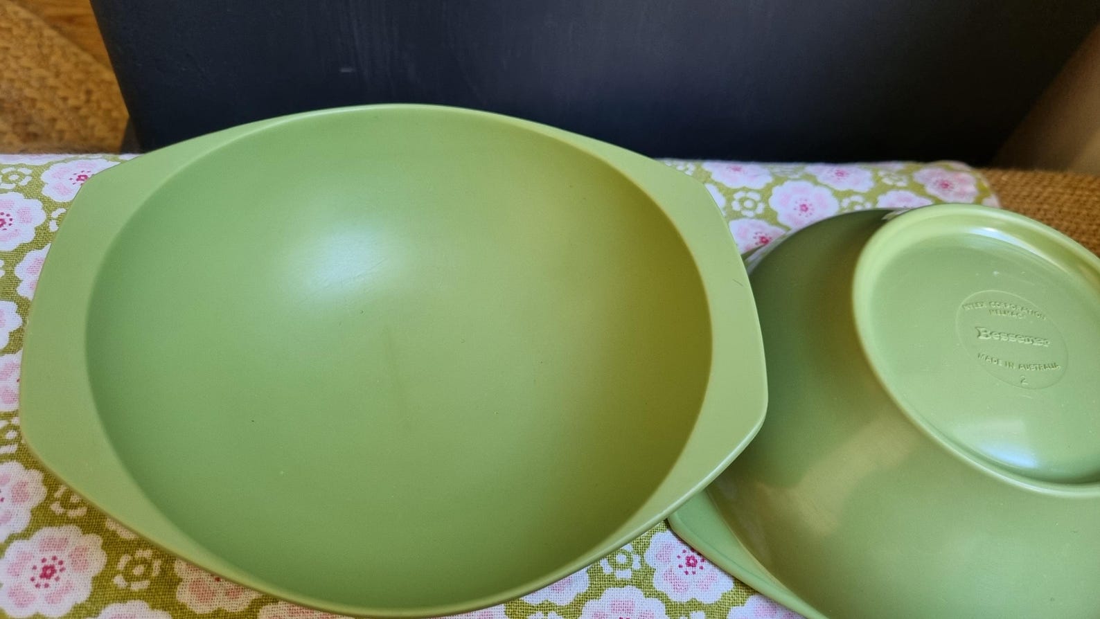 Set of 5 Vintage Bessemer Sage Green Bowls - Etsy