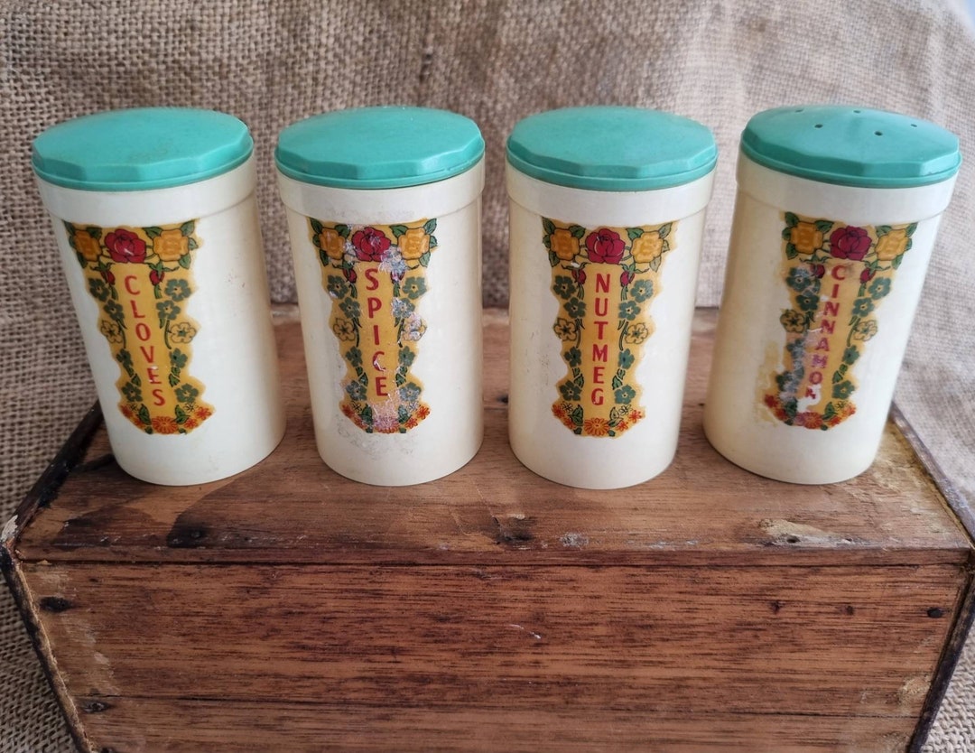 Set of 4 Mini Spice Cannisters - Etsy