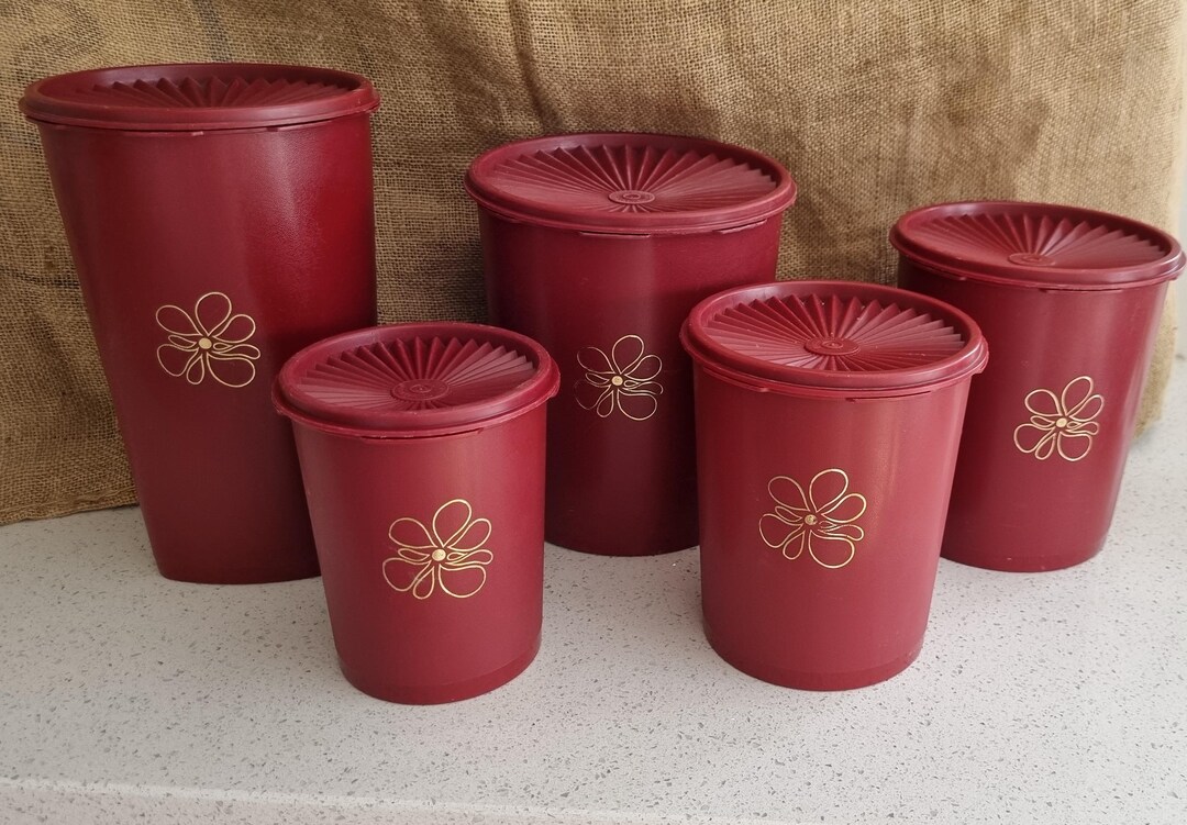 Set of Five Vintage Tupperware Cannisters - Etsy