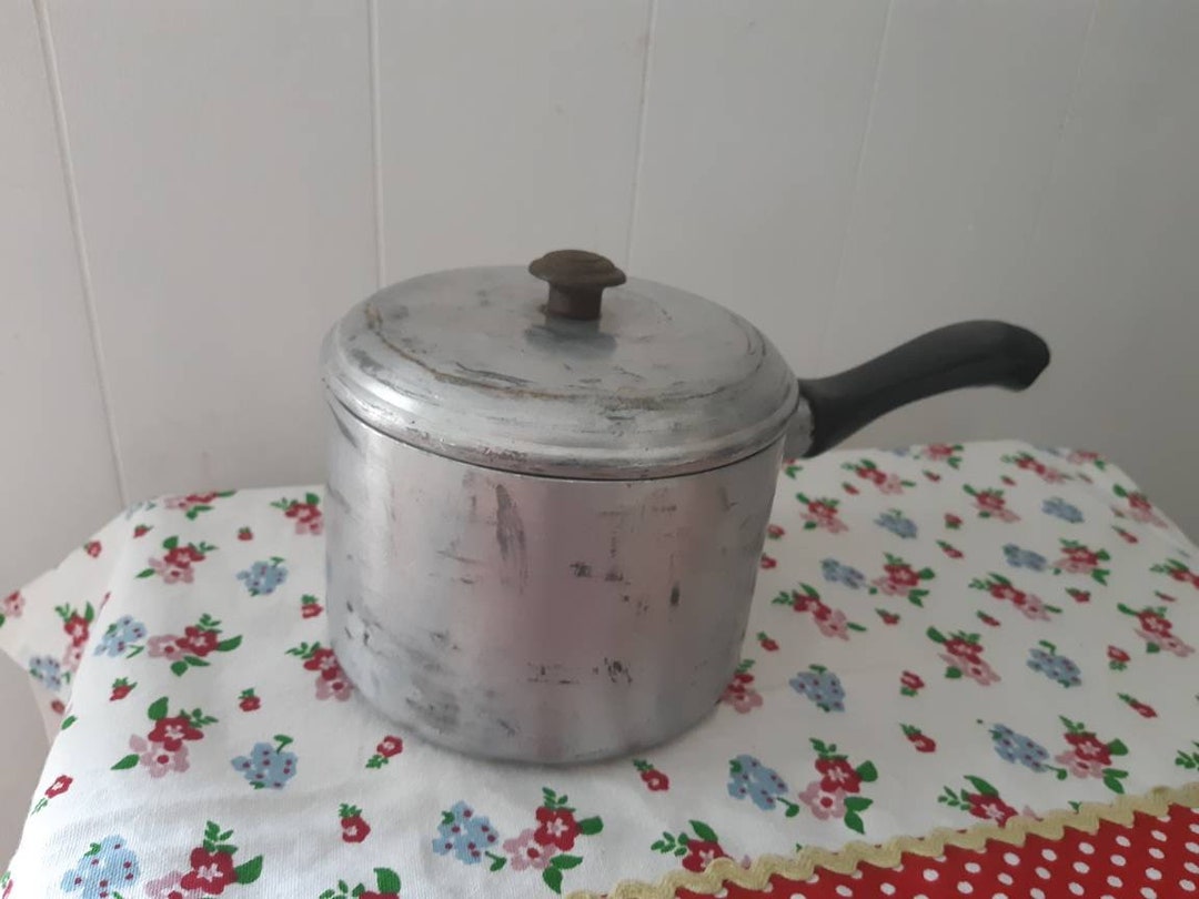 Vintage 1970s Pot - Etsy Australia