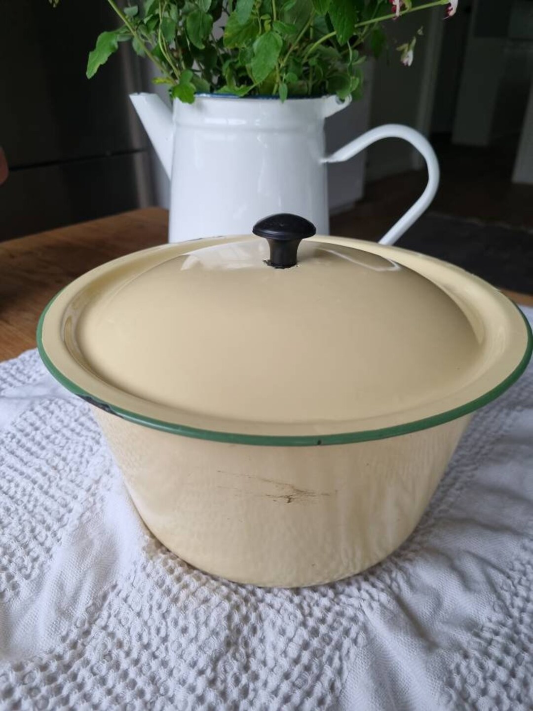 Vintage Cream Lidded Enamelware Dish With Green Trim - Etsy