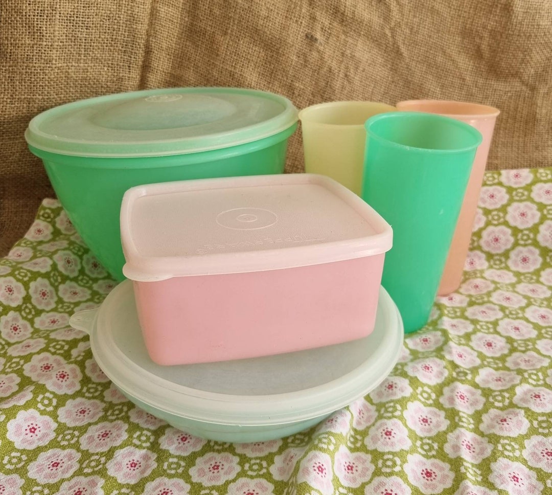 Vintage Set of 6 Pastel Tupperware Pieces - Etsy
