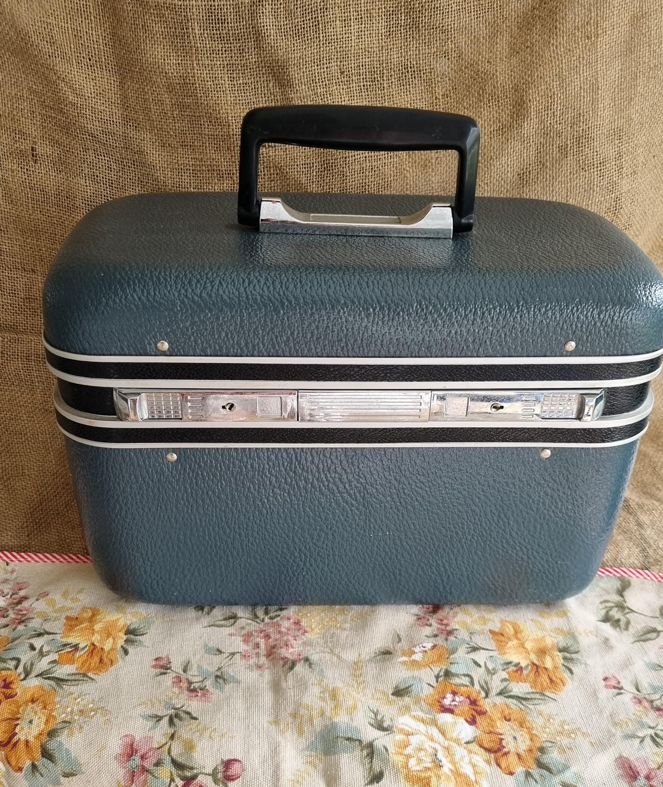 Vintage Teal Blue Hard Train Case - Etsy