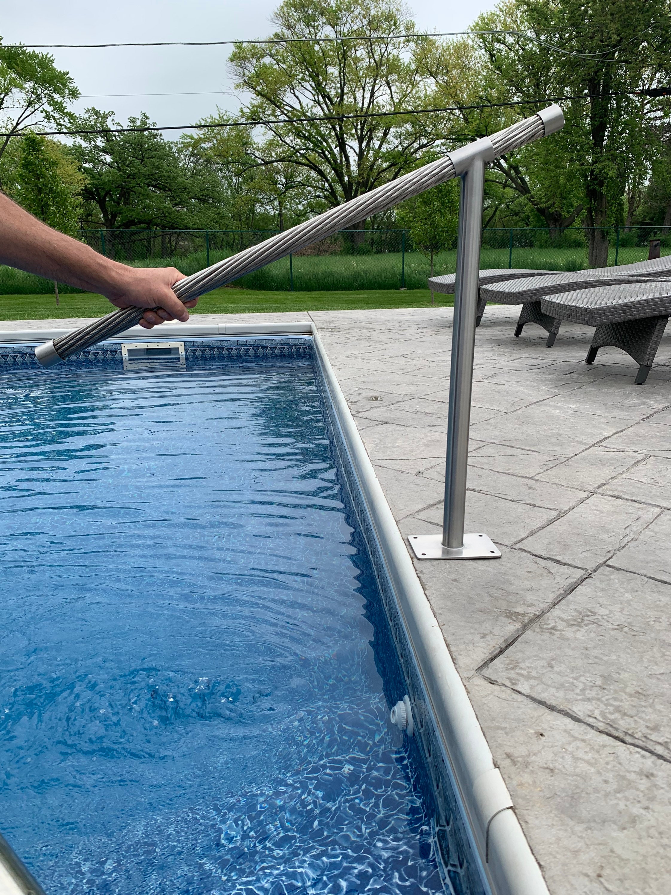 High-end Stainless Steel Pool Handrail, Pool Railing Single Post ...