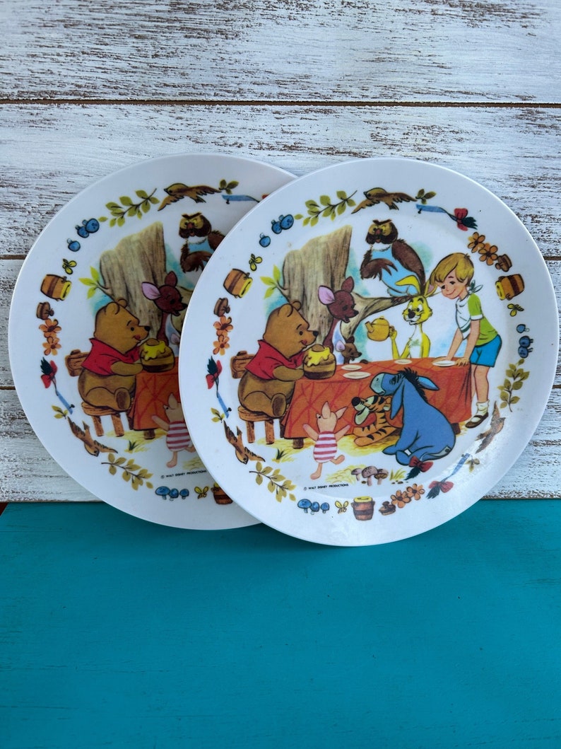 Set of Vintage Laminate Winnie the Pooh Plates - Etsy