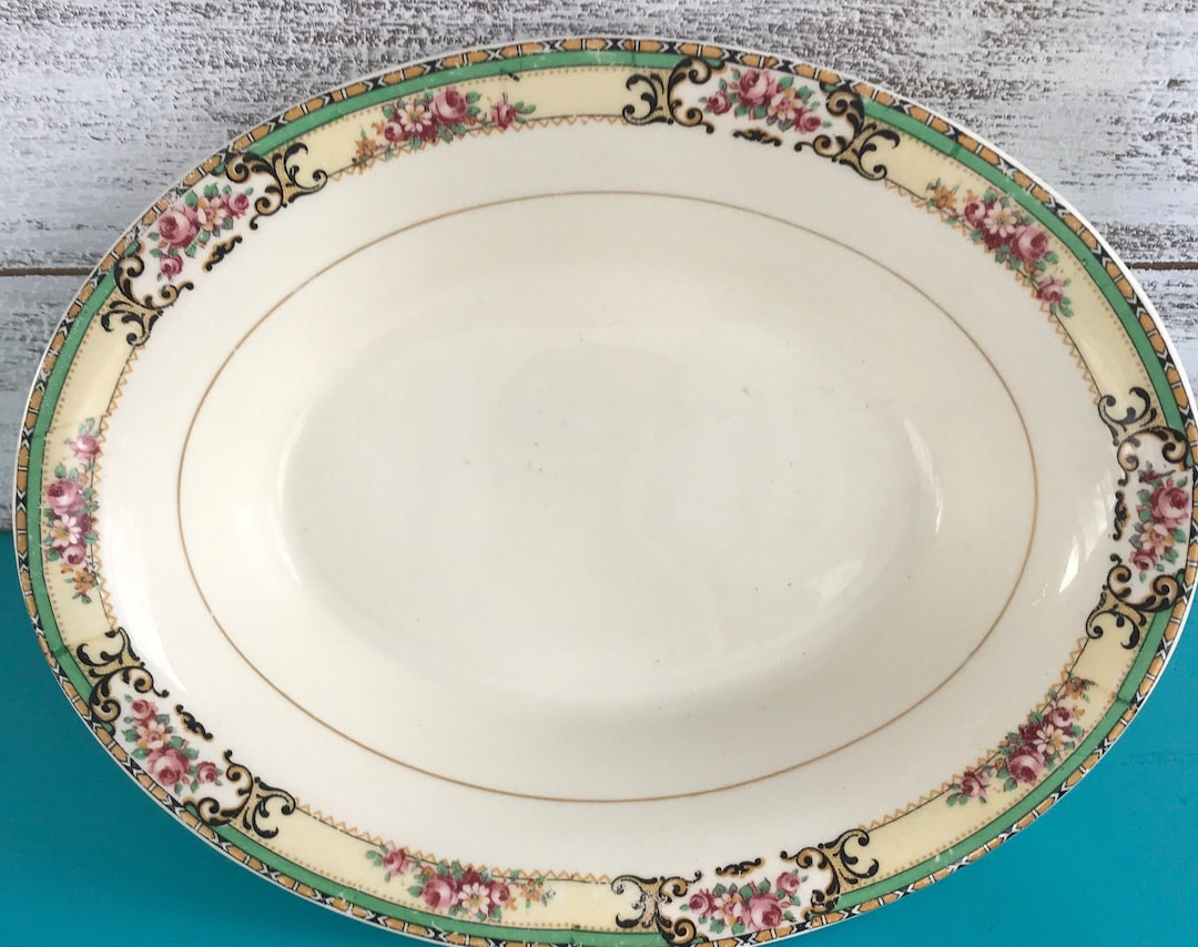 Gorgeous Vintage Oval Serving Bowl - Etsy