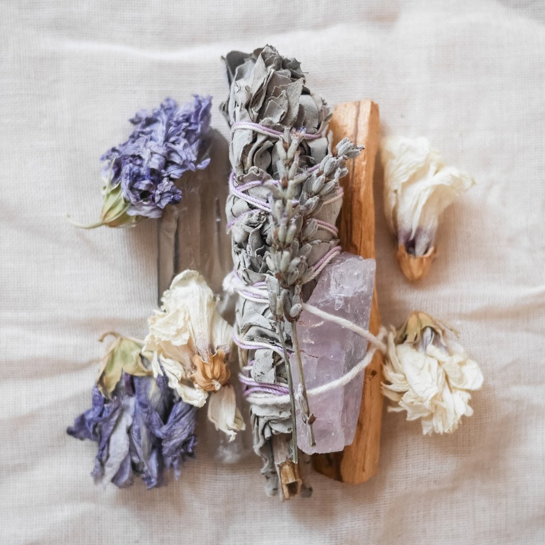 White Sage Smudging Bundle - Etsy
