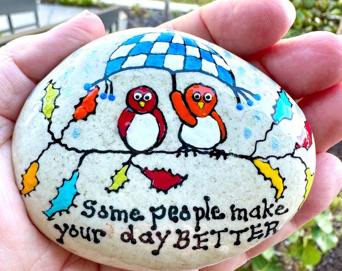 Friends Under Umbrella, Friendship Rock, Affirmation Stone, Supportive ...