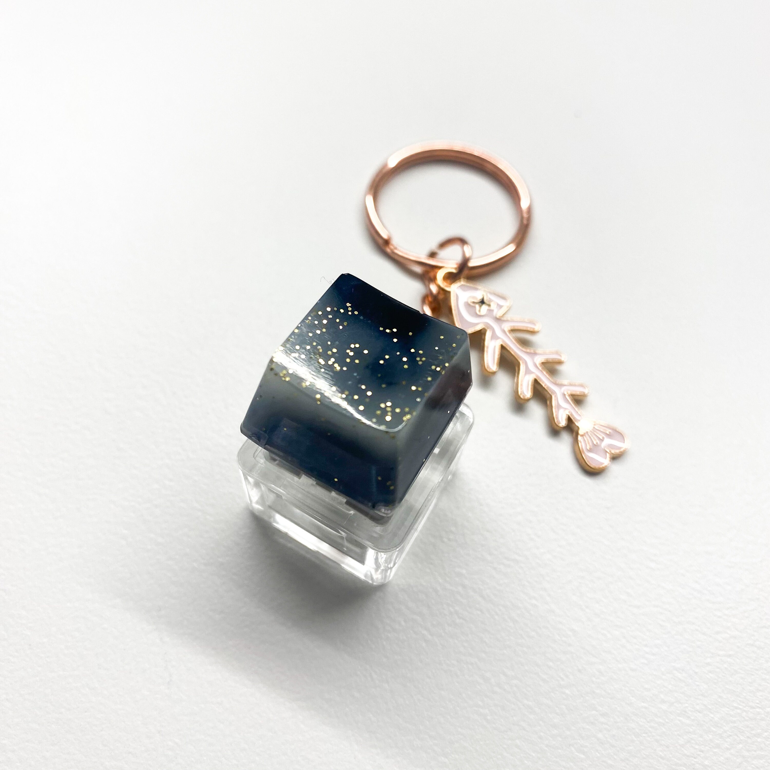 Black Galaxy and Fishbone Keycap Fidget Keychain - Etsy